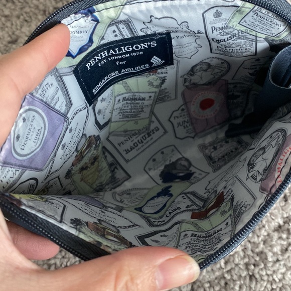 Penhaligon's | Bath & Body | Penhaligonss Amenity Kit Singapore Airline ...